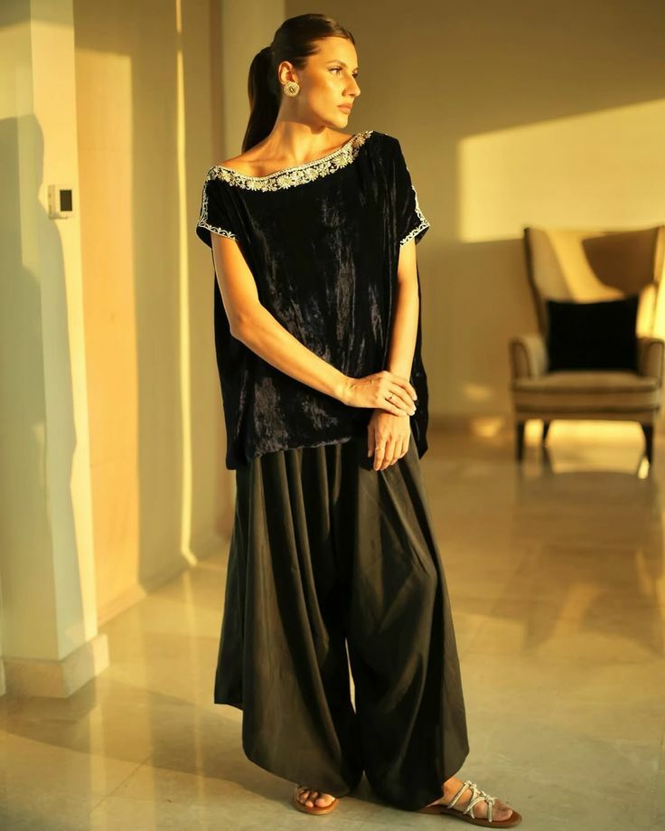 Mumu Mandarin | Browse and Rent South Asian Designer Dresses